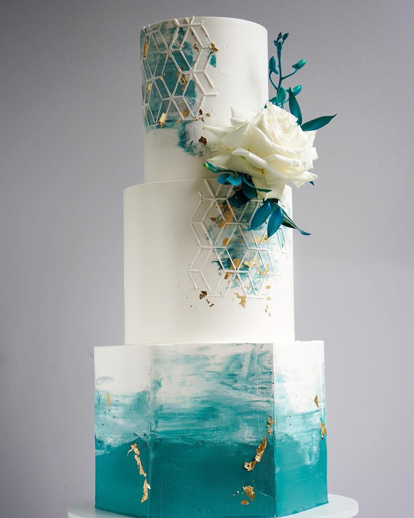 Modern Contemporary Wedding Cake – Sukar Bakes
